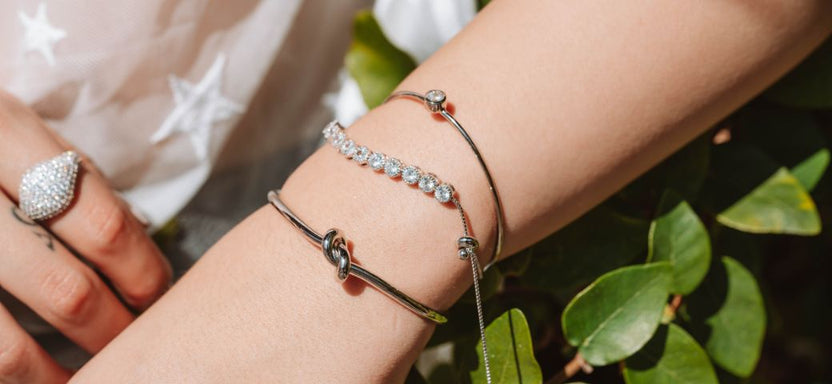 Styling Apple Watch with Bracelets: Perfect Pairing Ideas – EVE Bands